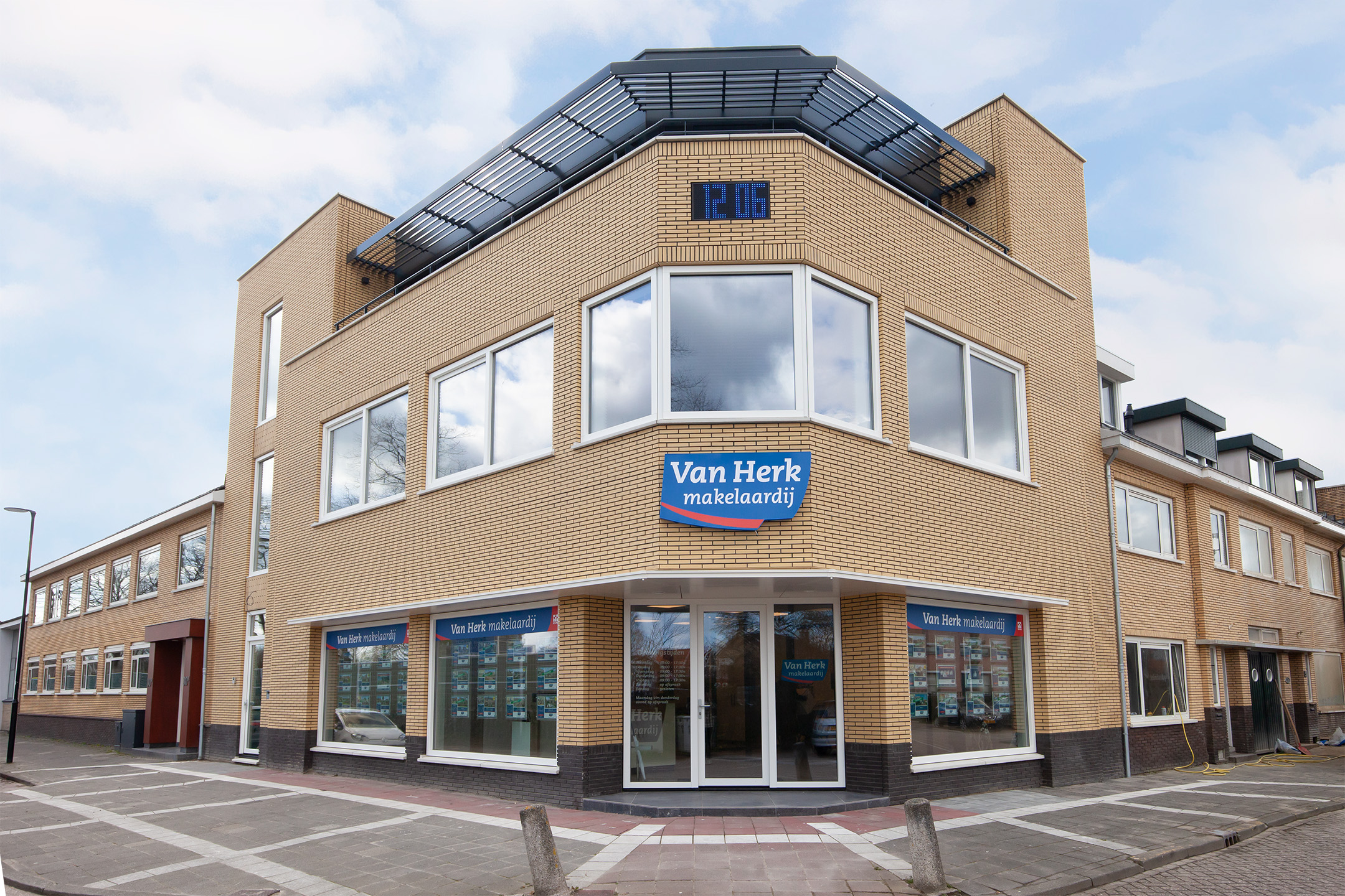 Van Herk Makelaardij